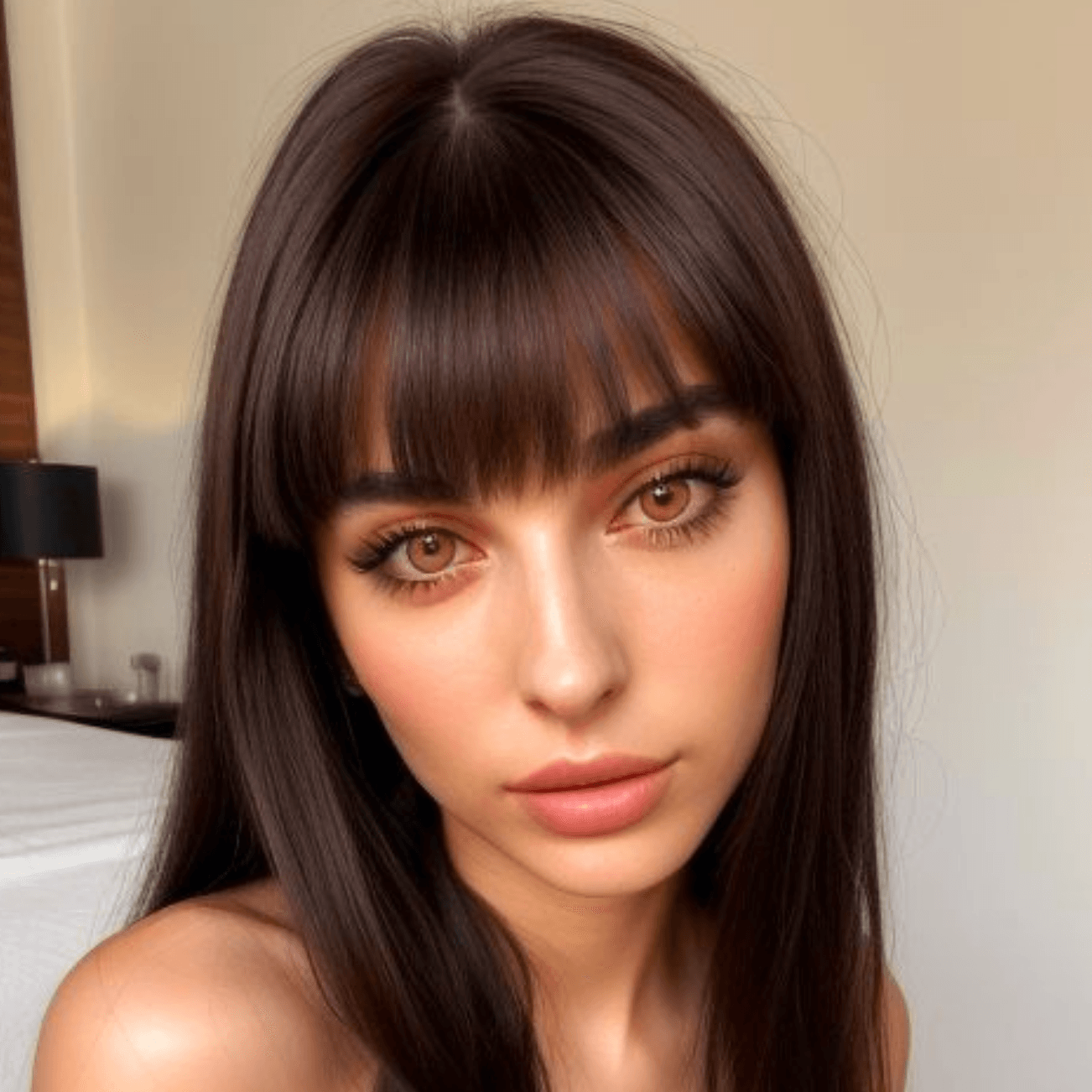 Leah_goth's profile - E-Pal