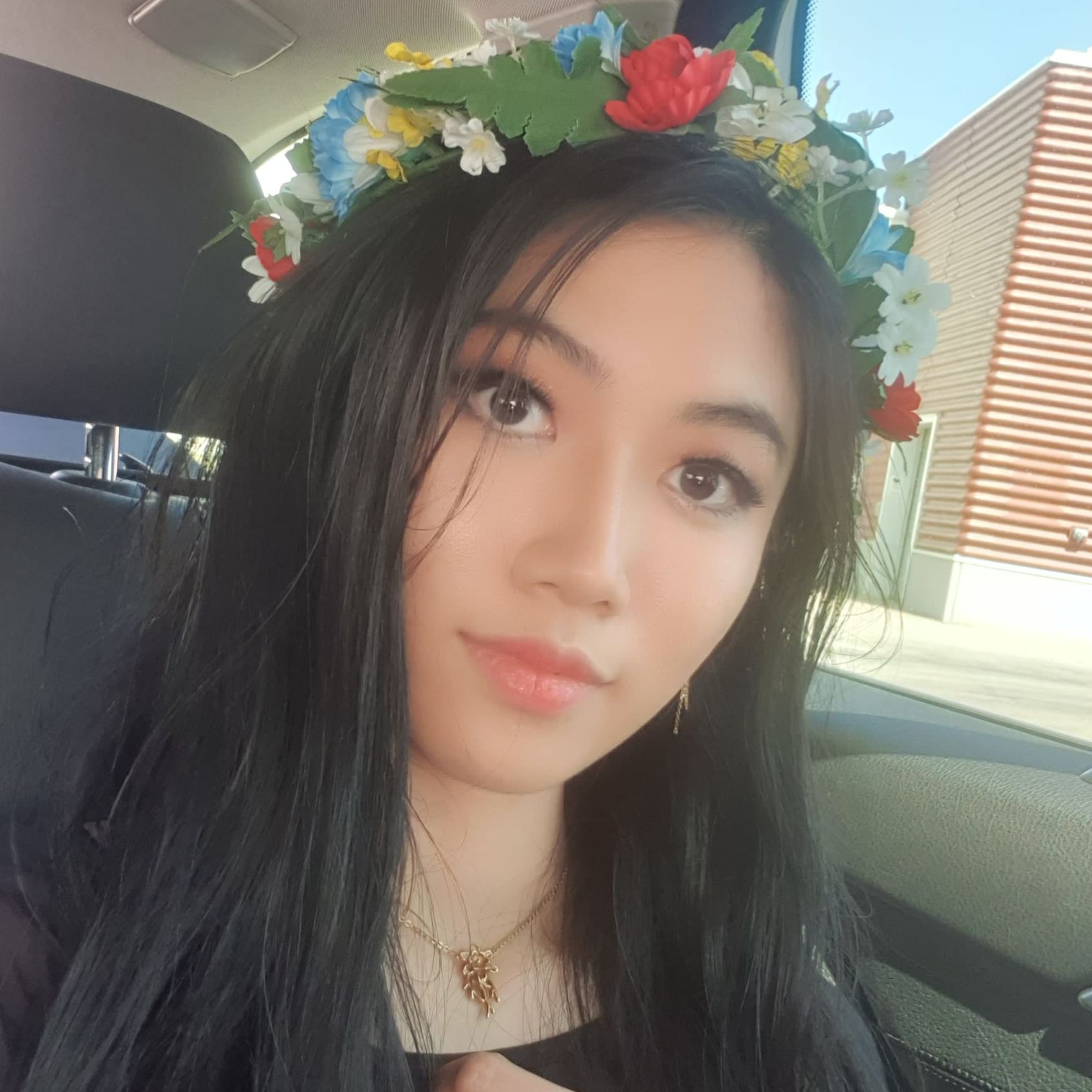 Azuli's profile - E-Pal