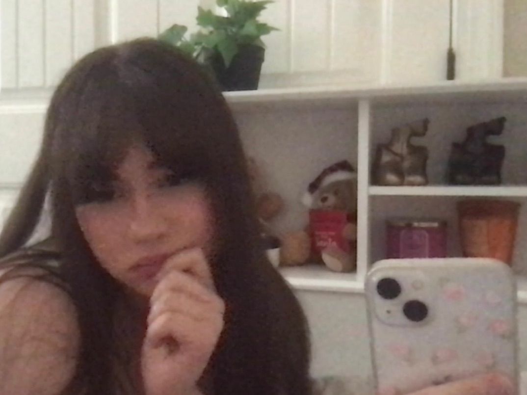 vixie's profile - E-Pal