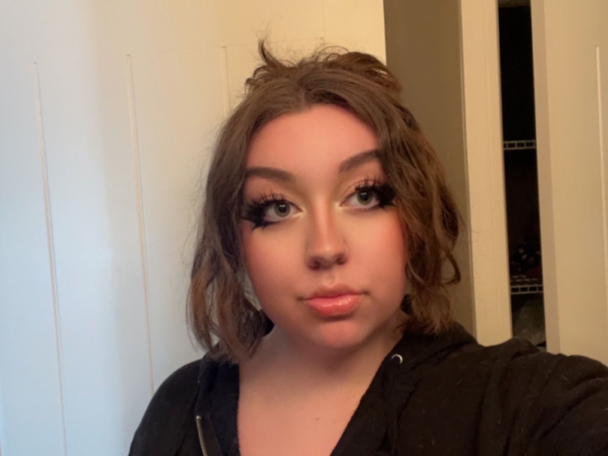 🍒Ash🍒's profile - E-Pal