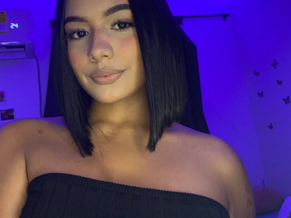 Falena's profile - E-Pal