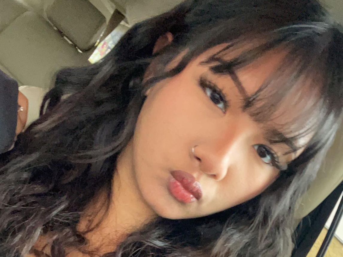 Lynn's profile - E-Pal