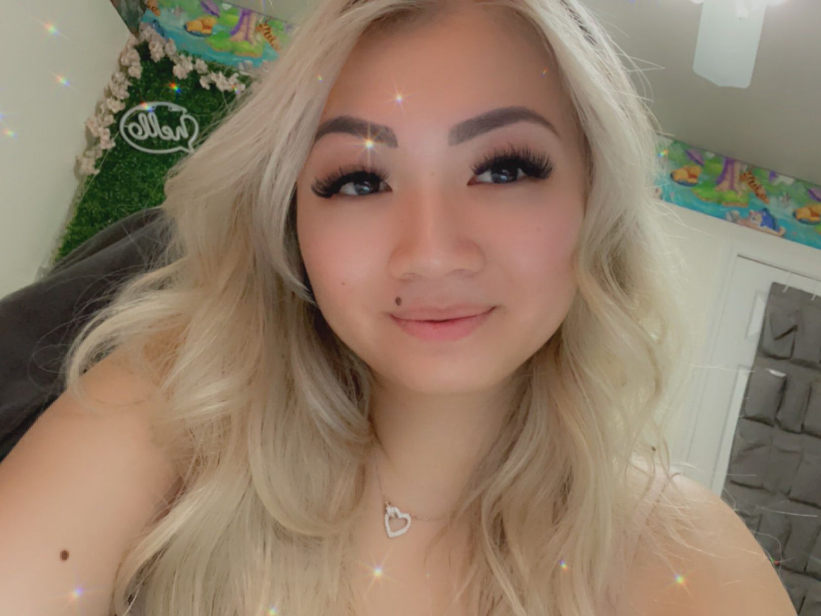 vivian / itsvivian_ on twitch ♡'s profile - E-Pal