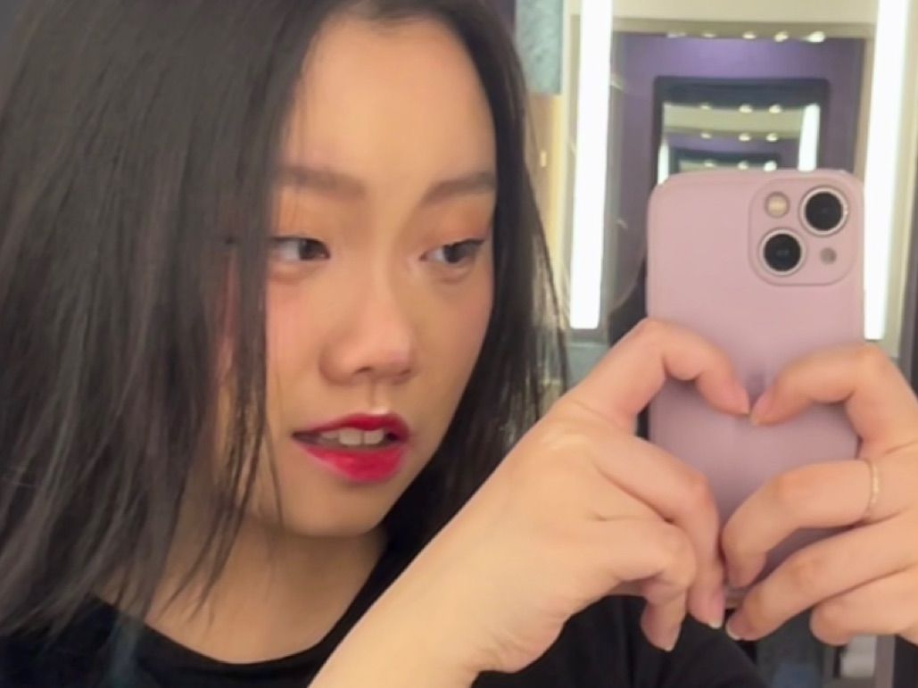 joyfuljoyousness's profile - E-Pal