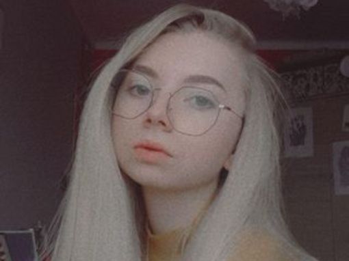 Azii_'s profile - E-Pal