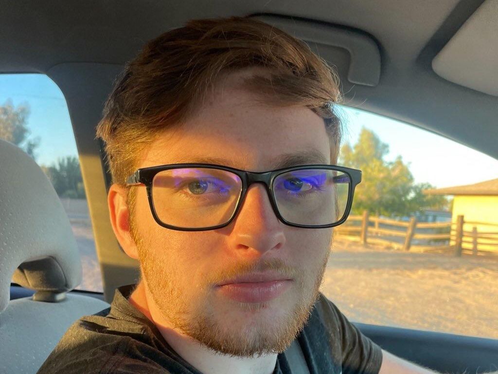 Logan's profile - E-Pal