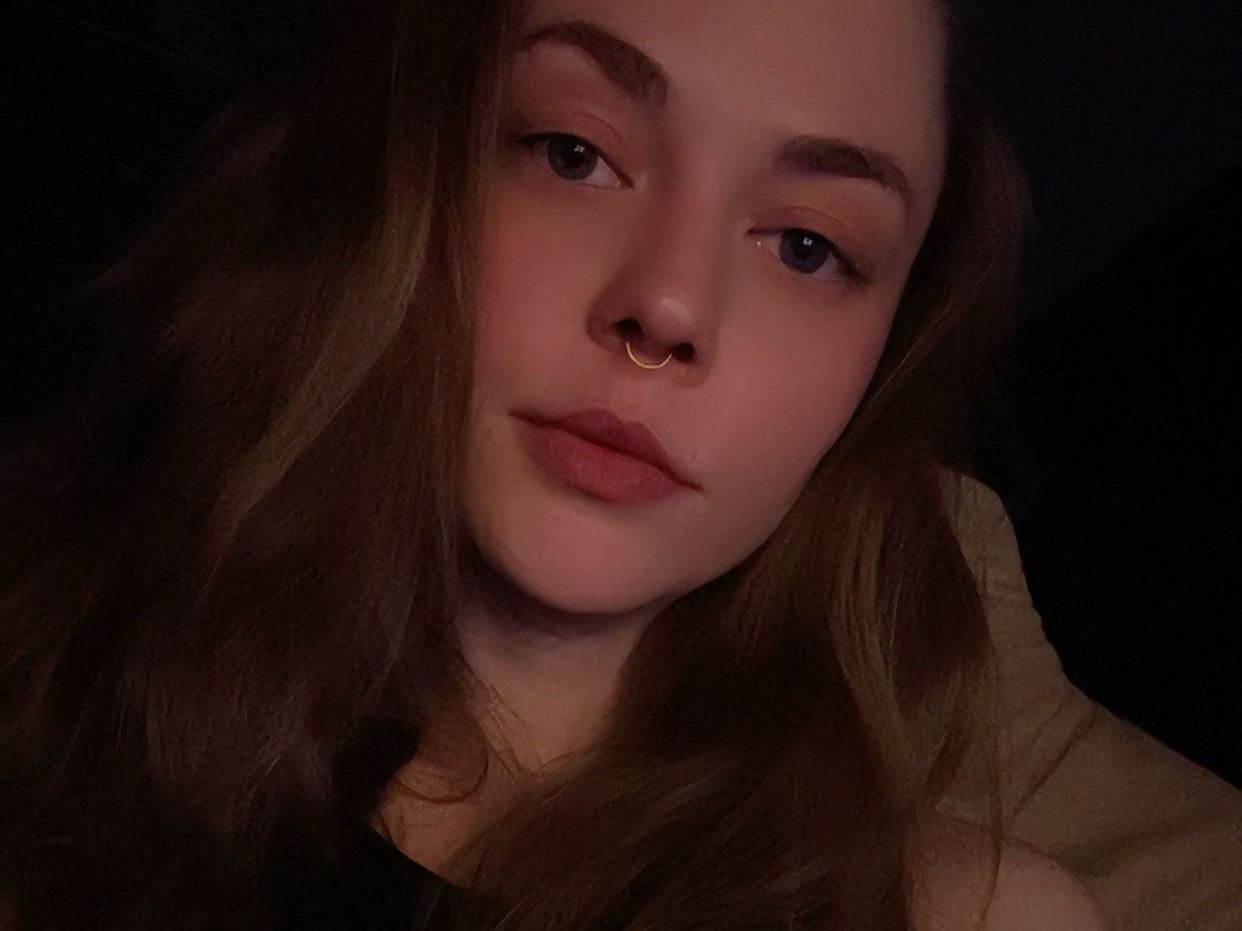 SleepyBinks's profile - E-Pal