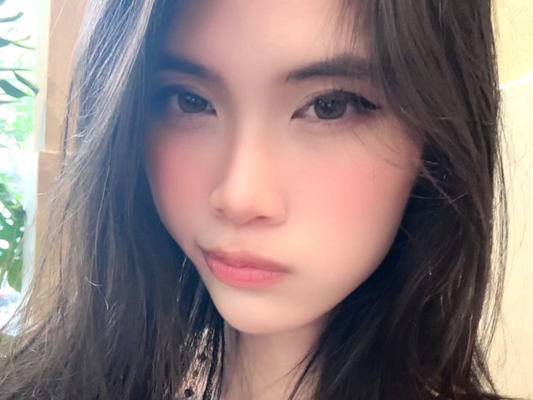 Soniia's profile - E-Pal